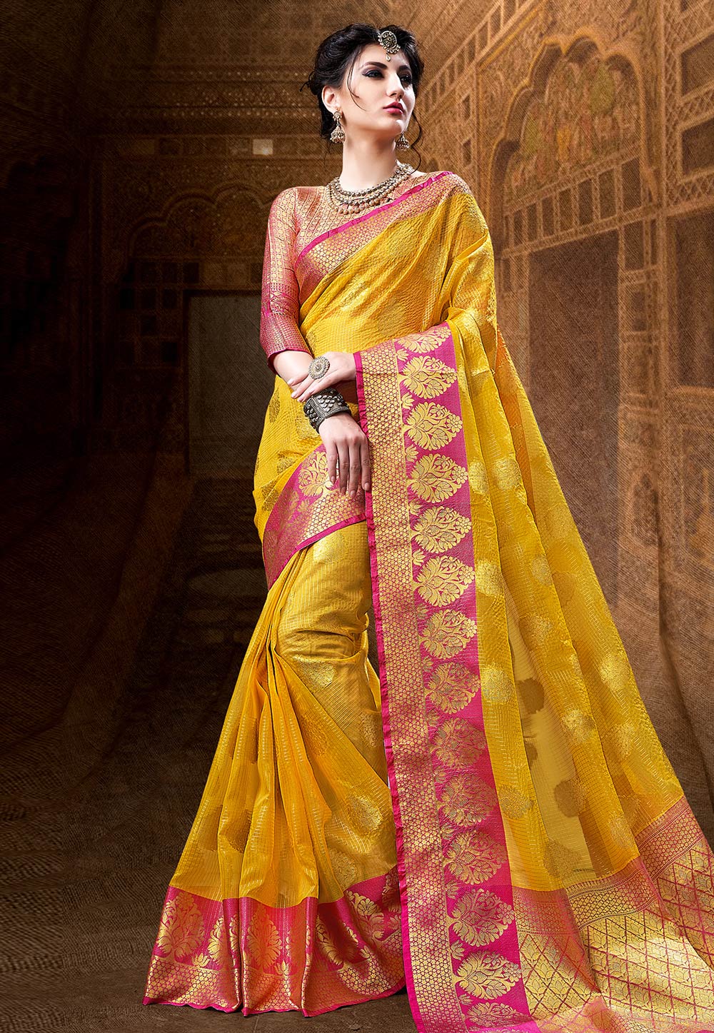 5 Best Bridal Pattu Saree for a Traditional Indian Bride - Blog View ...